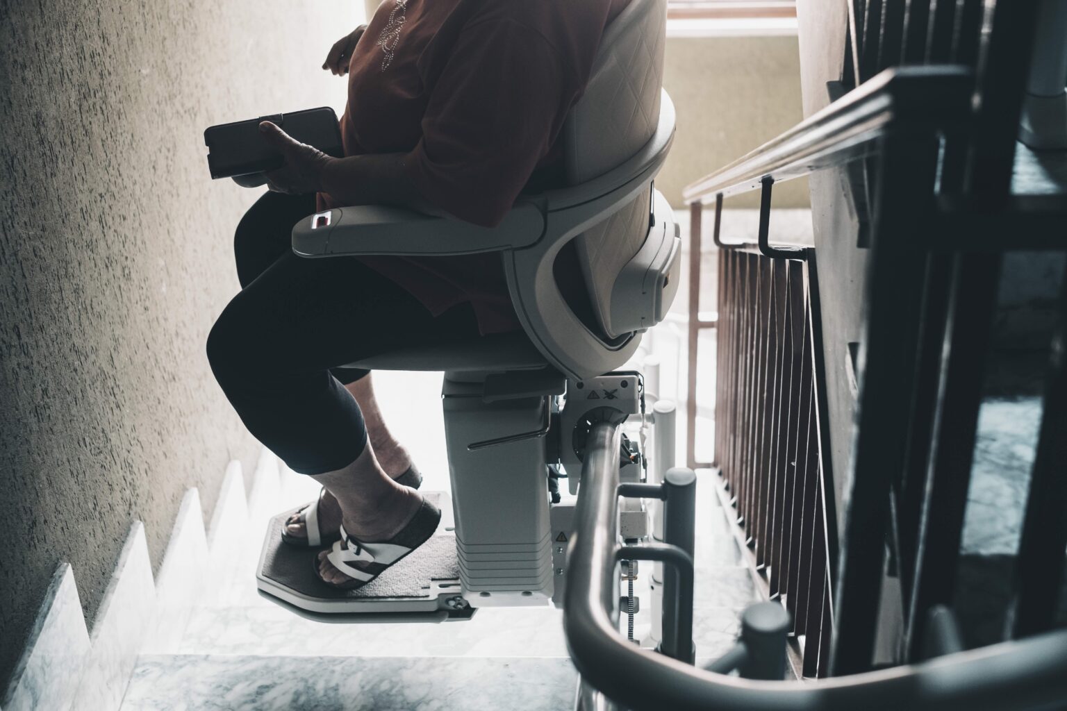 Curved Stair Lifts: Cost, Benefits, and Installation Guide